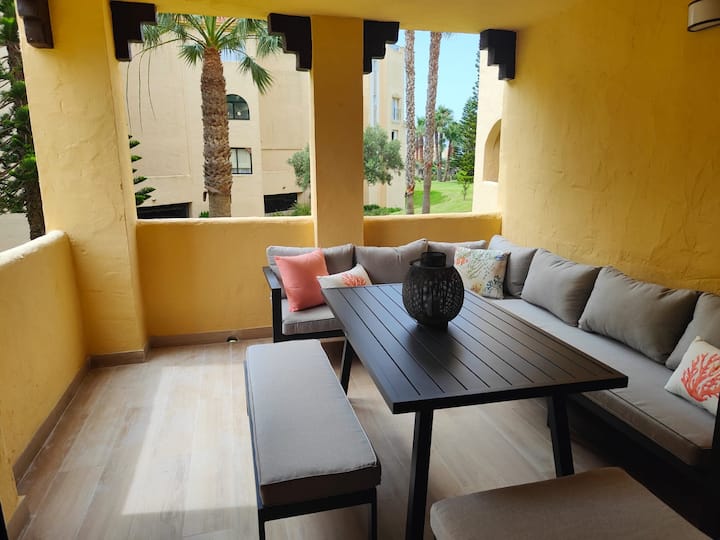 Apartamento Amplio En Urb. Jardines De Zahara - Zahara de los Atunes