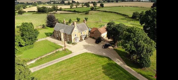 The Groom's Cottage - Towcester
