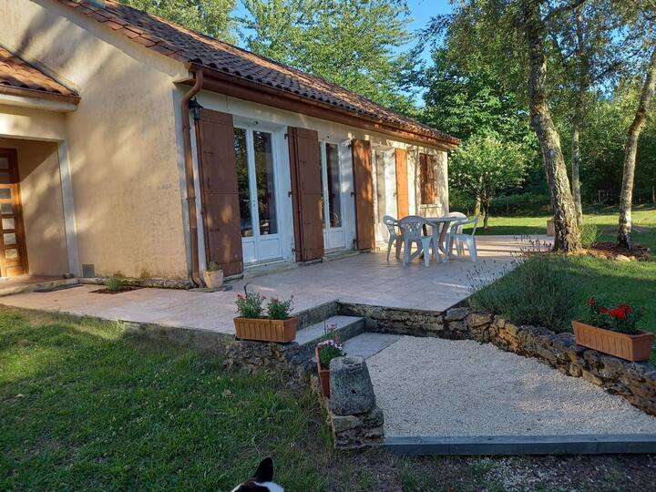 Logement Entier  à La Campagne - Le Bugue
