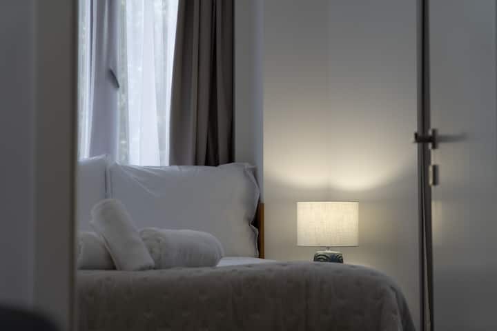 Alma Invicta Almada 1 (3 Bedrooms | City Center) - Porto