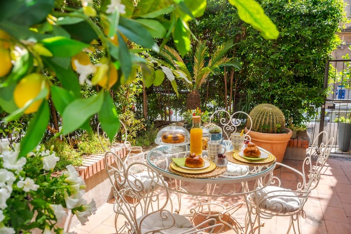 Cortile Dei Limoni: Guest House - Sicilia