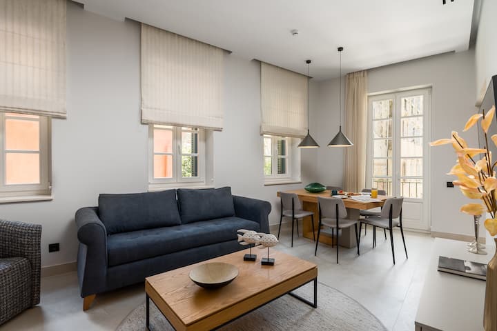 Suite With 2 Floors /2 Bd - Corfu