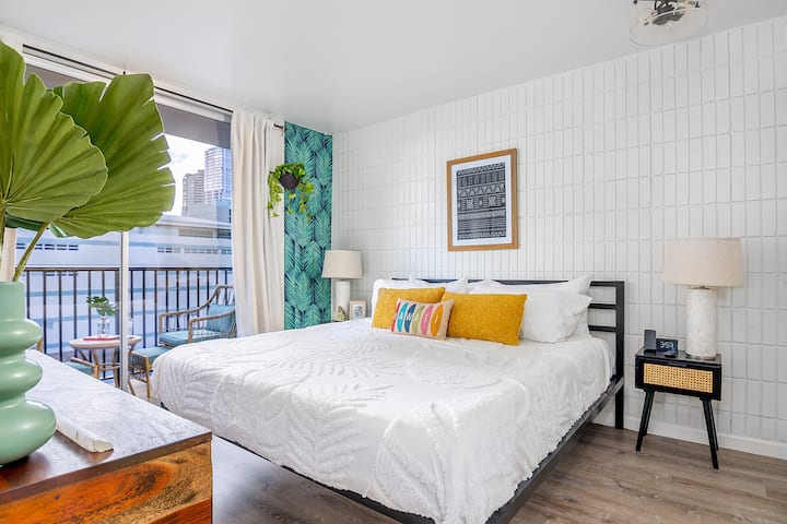 1br Prime Location Waikiki Beach Condo W/ Kitchen - Kailua, HI