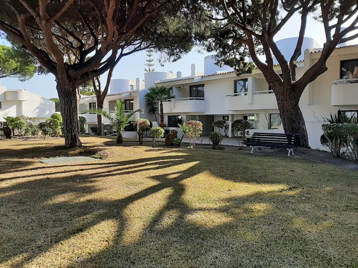 Family Holidays By The Beach And The Golf Course - Almancil