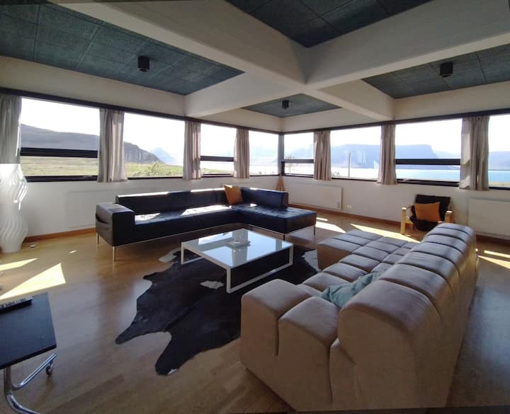 Modern Villa - Exceptional Place - Islande