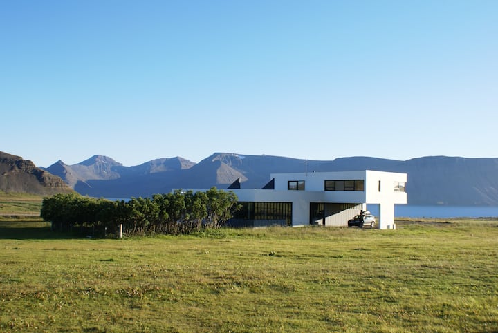 Modern Villa - Exceptional Place - Iceland