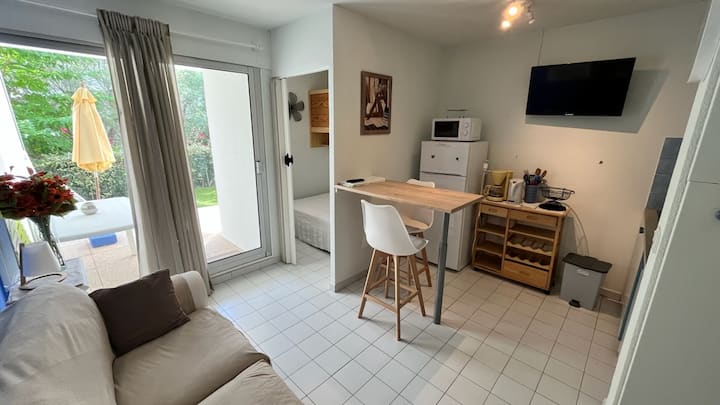 Agréable T2 à 300m De La Plage - La Grande-Motte