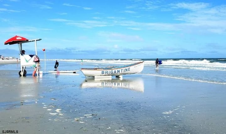 Steps To Beautiful Brigantine Beach!!! - Brigantine, NJ