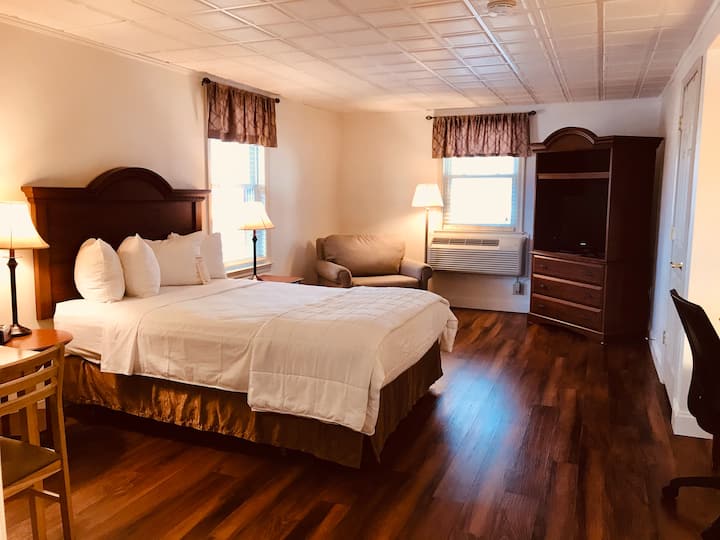 Charming Apartment In Historic Gettysburg 2nd Fl - Gettysburg, PA
