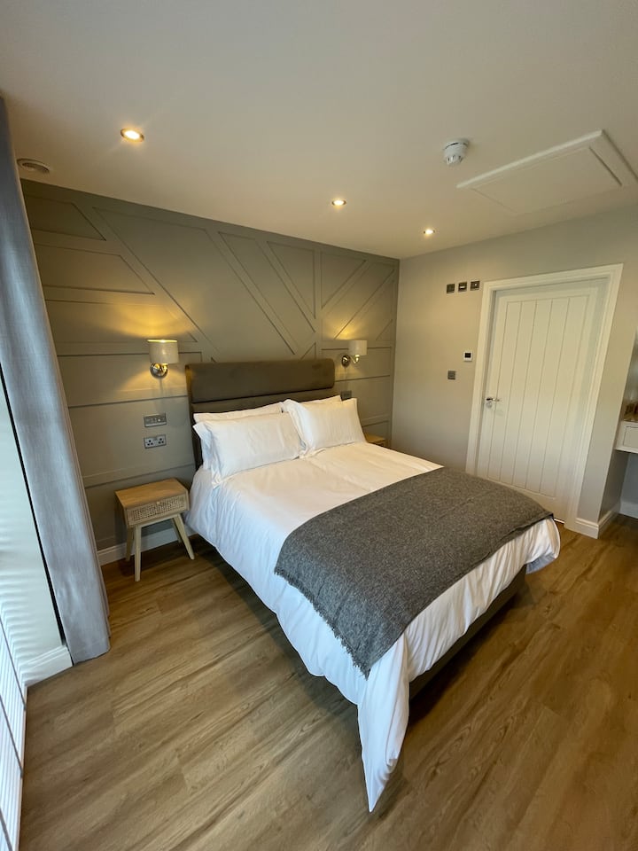 Horse Chestnut Deluxe Double Room @The White Swan - Wetherby