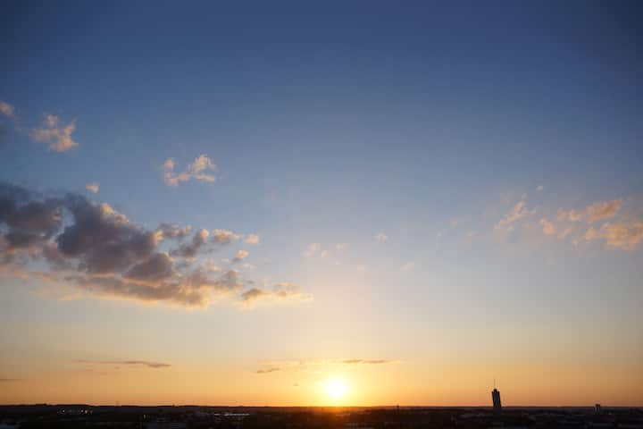 Sunsetapartment- Toller Ausblick Am Stadtwald - Königsbrunn