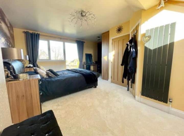 Cosy House - Dunstable