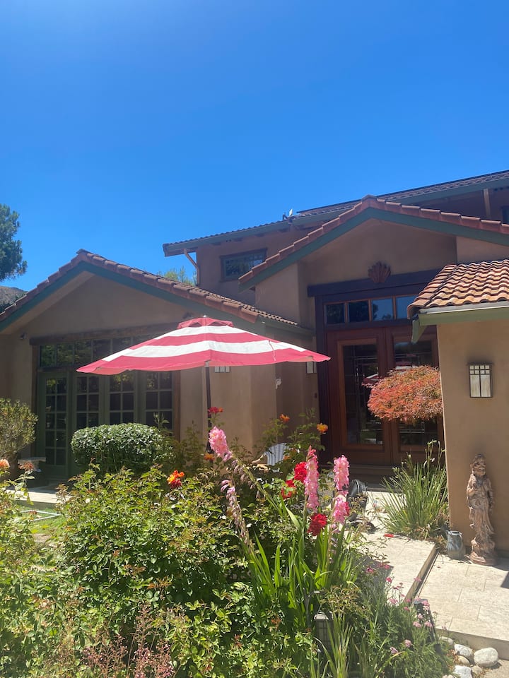 Room Close To Csumb/laguna Seca, Gated With Pool. - Big Sur, CA
