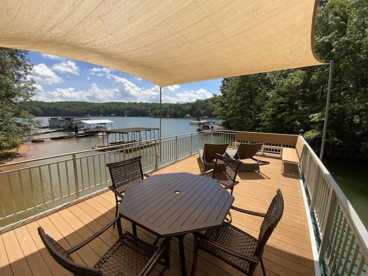 Large Lake Lanier Home, 2 Story Dock W/pedal Boat - Dawsonville, GA