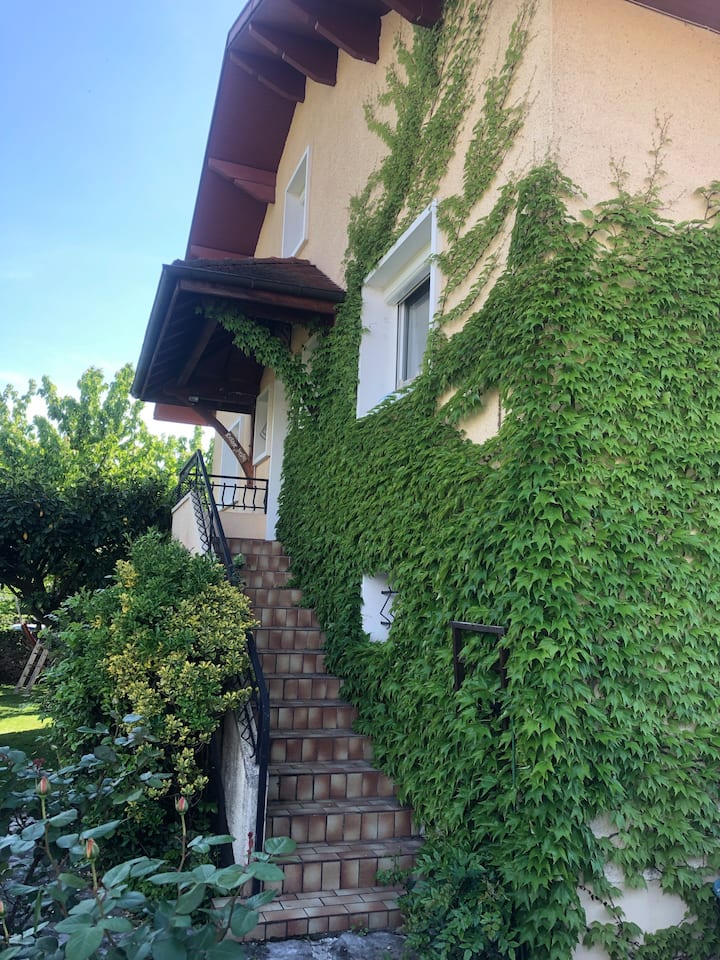 Maison Individuelle Avec Jardin - Aix-les-Bains