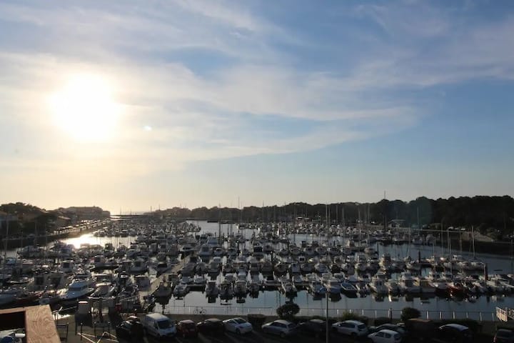 Splendide Duplex Vue Sur Le Port De Capbreton - Capbreton