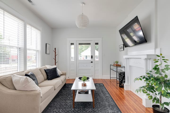 Galleria South Minutes Away From Downtown Rva! - Richmond, VA