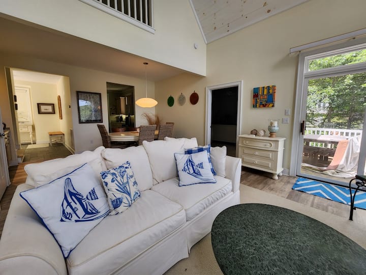 Pool Table, 2 Kayaks, Wifi, Ez-dock. - Moneta, VA