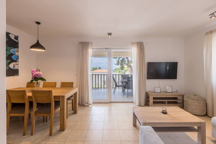 Mar Sea View Apartment - Supetar