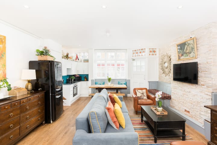 Stylish Nr Cathedral & Glos Rugby With Parking - Gloucester, UK