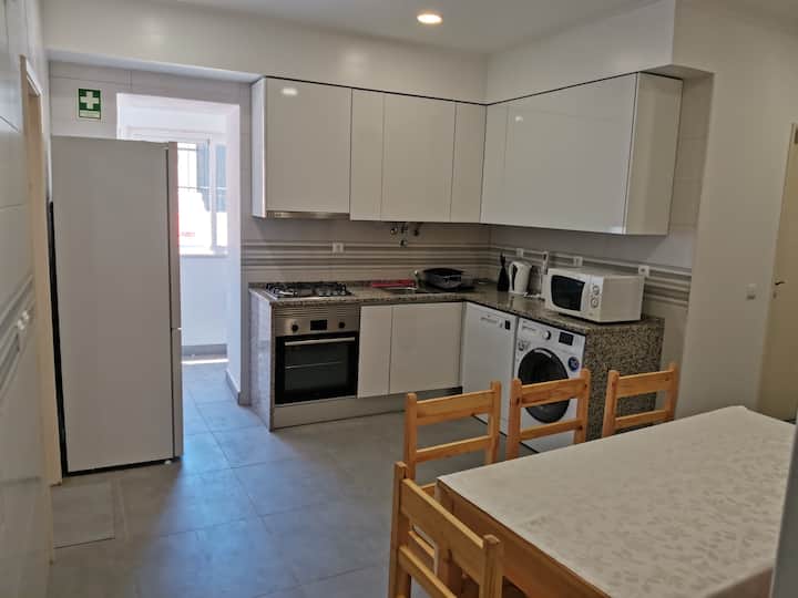 Elegant Apartments In Mouraria Viii - Lissabon