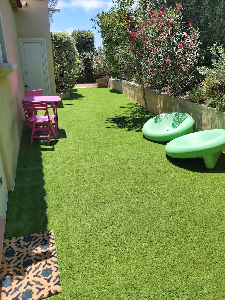 T3 Climatisé 33m2, Jardin Au Calme, Parking - Saint-Raphaël