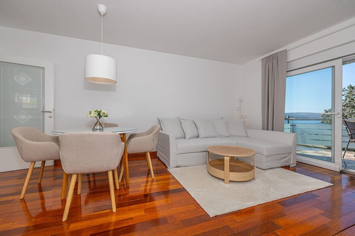 Cute Apartment With Perfect Balcony. - Crikvenica