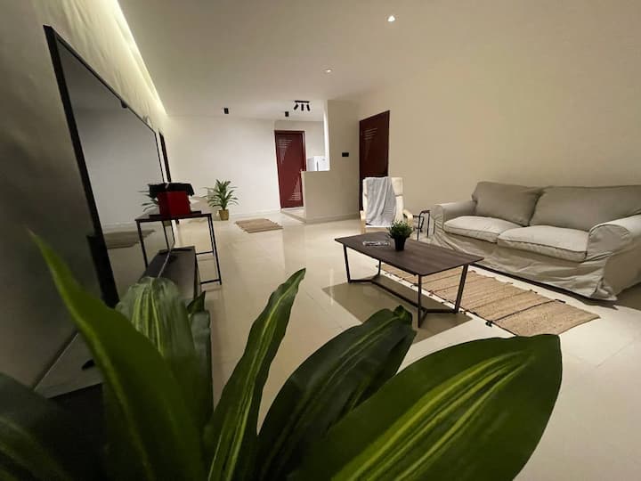 11, Suite With Self Check In Center Of Riyadh Cozy - Saudi Arabia