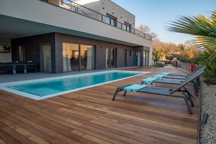 Villa Oneway - Banjole