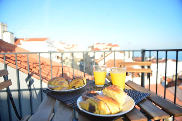 The Best Rooftop View @ Alfama River View Rooftop - Lissabon