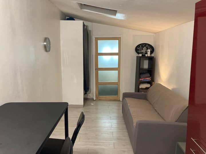 Agréable Tiny House à 200 Mètres Du Métro Ligne 7 - Vitry-sur-Seine