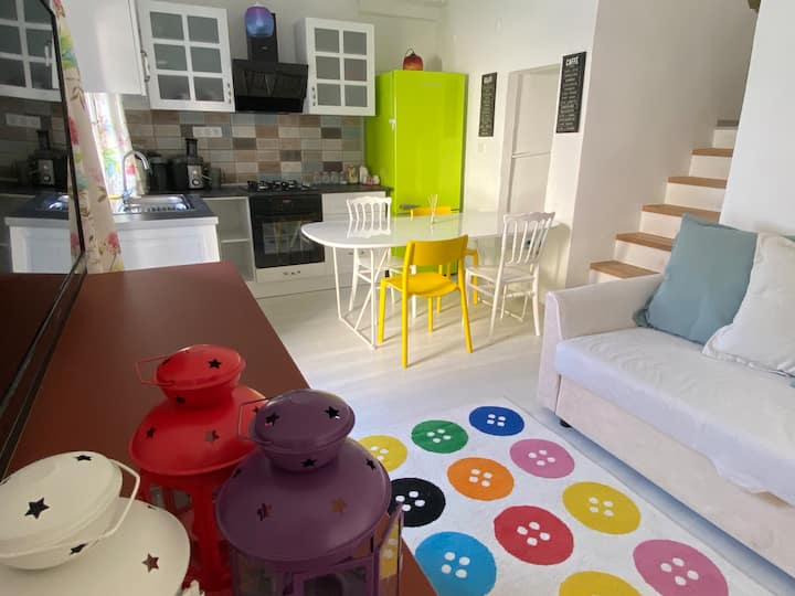 ÖZel Plajı Olan,denize 200mt Full Eşyalı Müthiş - Bitez
