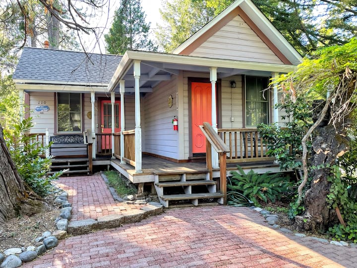 Charming 2-bedroom Cottage At Boutique Hotel - Nevada City, CA