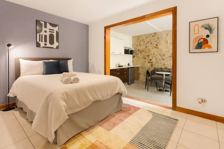 Peaceful Apartment Next To The Airport - Guatemala