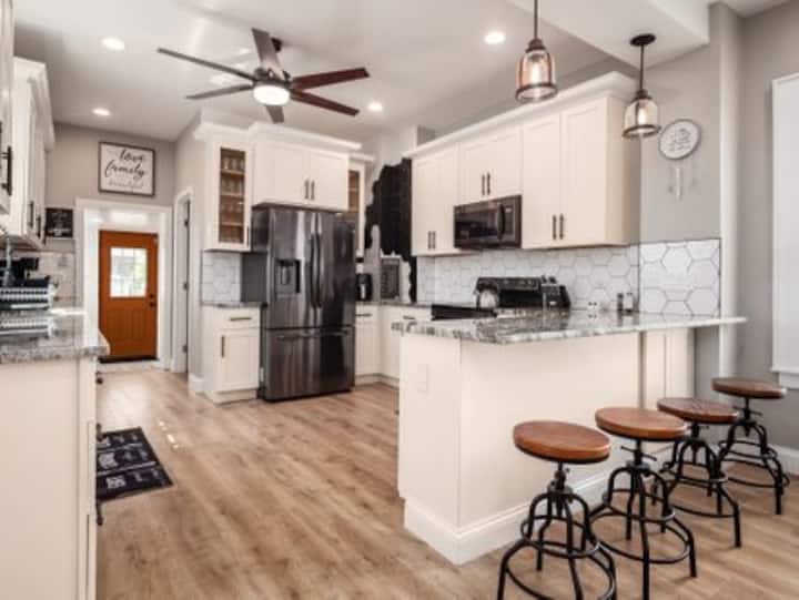 Luxury Meets Comfort - Columbus, OH