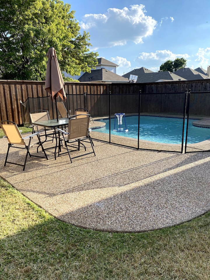 Luxurious Home/plano/pool/gamer/bbq/kingb - Plano, TX