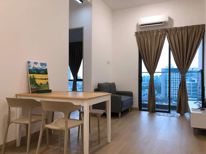 The Grand Ss15 2 Bedrooms Condo (Wifi+netflix) - Subang Jaya