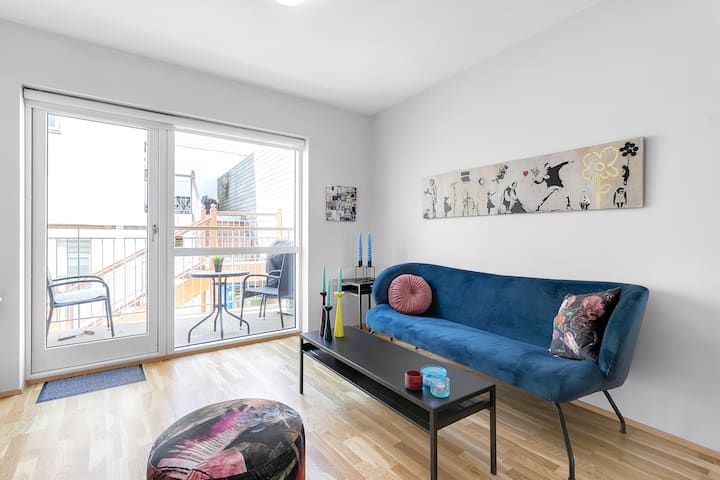 Perfectly Located Reykjavík Apt. - Two Balconies - Reykjavík