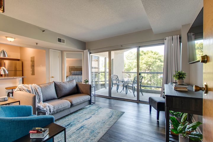 Beautiful 1-bed Condo Close To Universities - Nashville, TN