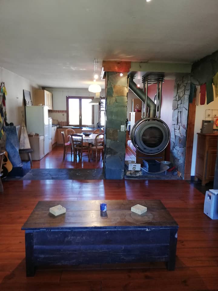 Appartement 6/8 P. Dans Maison De Village - Lac d'Annecy