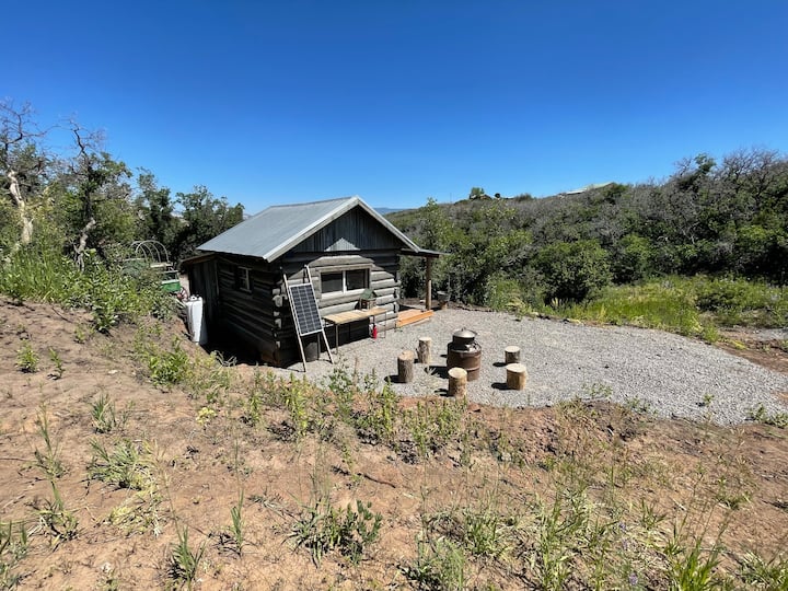 The Stagecoach Cabin - Antique Western Charm - Vega State Park, Collbran
