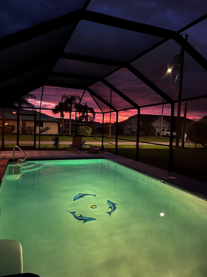 Escape And Unwind: “Always Summer!” - Cape Coral, FL