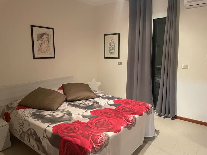 Casa A Schiera Rilassante,con Parcheggio Recintato - 바리