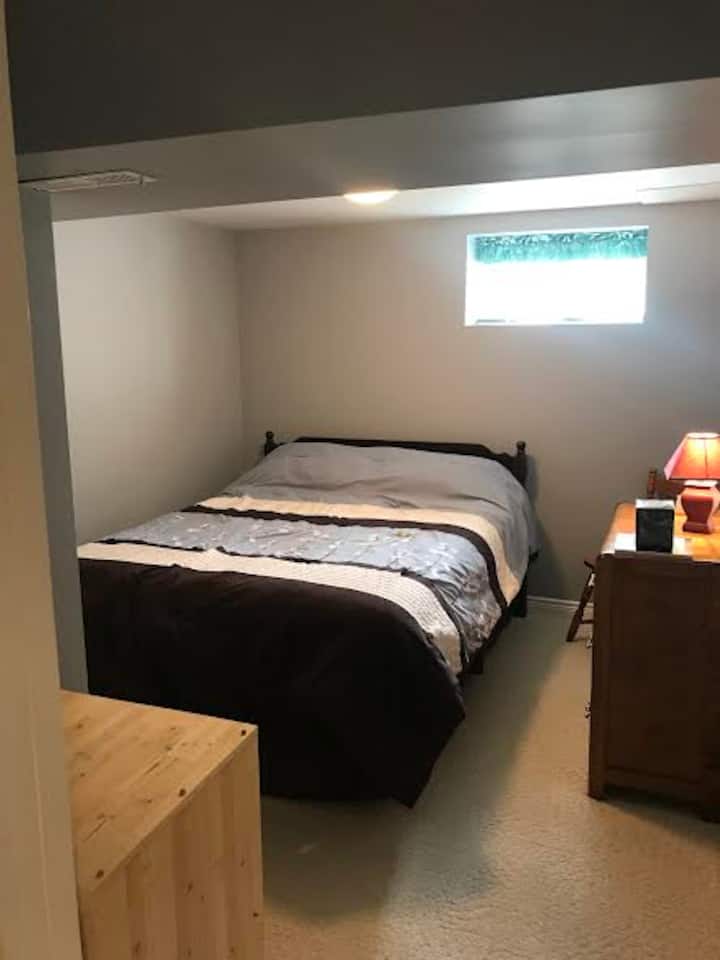 Wednesdays Rooms And Accommodations - Jasper
