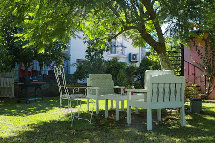 Cozy 1br With Balcony & Garden - Fethiye