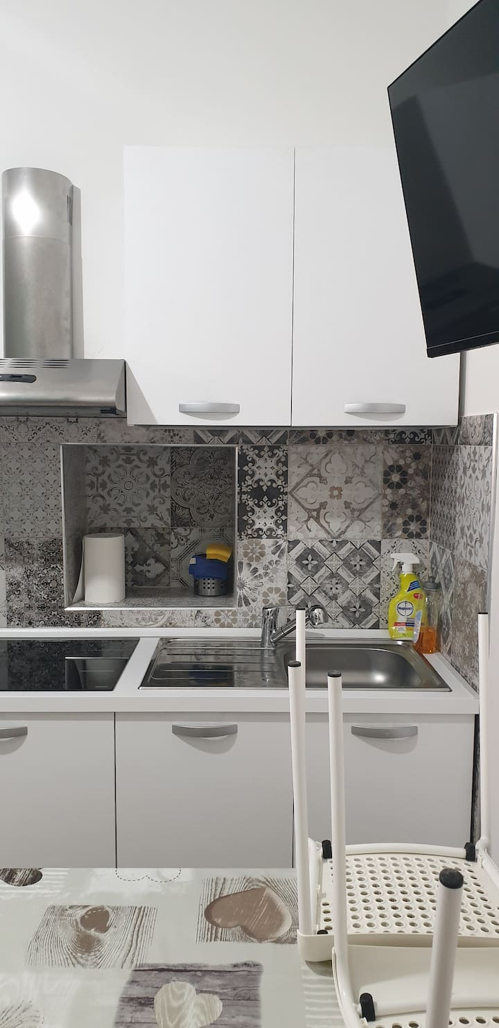 Splendido Monolocale Centrale Con Posto Auto - Turin