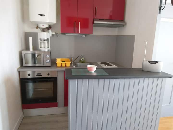 Granville Centre Plage
Jolie F2 Traversant - Jullouville