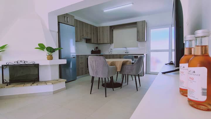 Stay: Melissa Villa |Fully Renovated|walk To Beach - Protaras