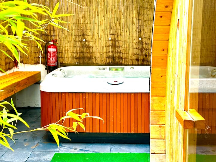 Privat Spa Wellness Whirlpool Sauna Ganztägig - Oberhausen