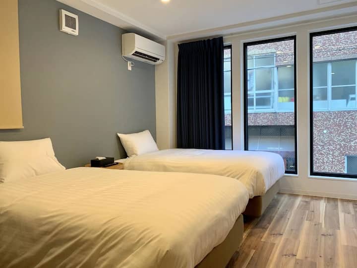 【Ikoi_301】well-equipped Hidden Gem: Hibiya Line - Asakusa